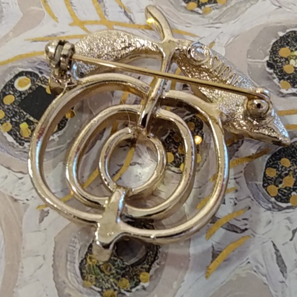 Sarah Coventry | Jewelry | Sarah Coventry Pin | Poshmark